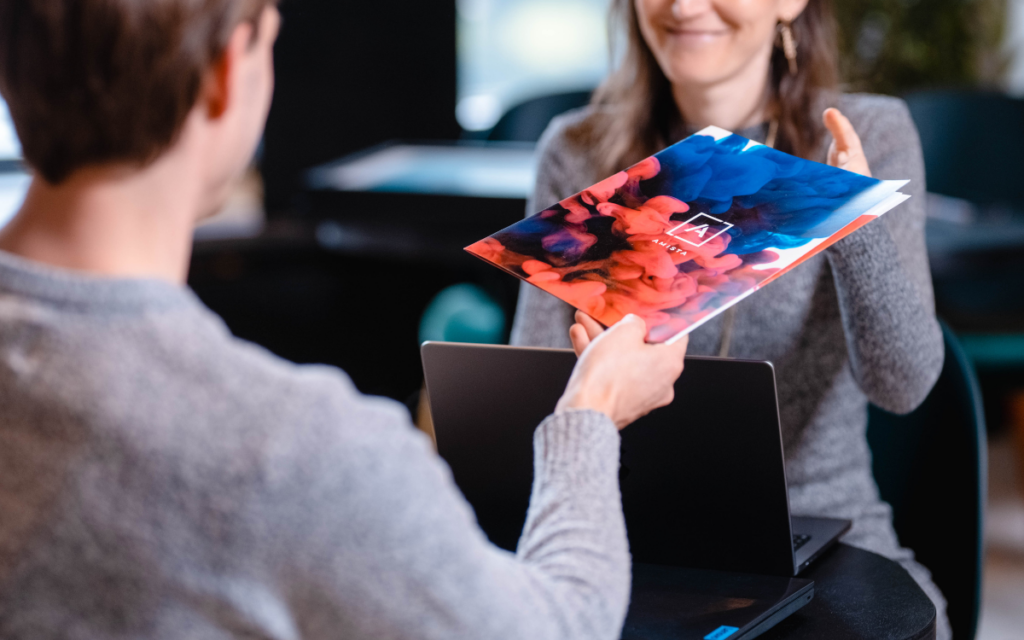 Spontaneous application | Amista